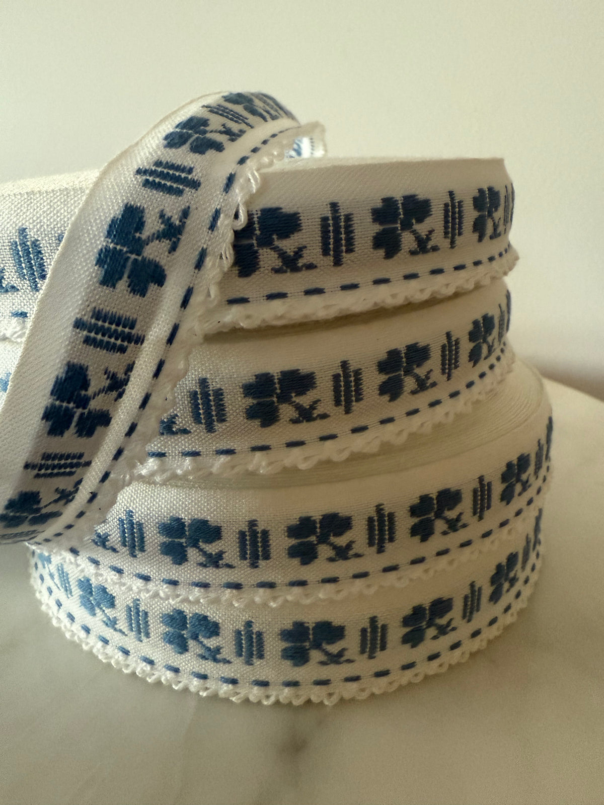 Swedish Ribbon - 20mm Blue Clover 1209-2 – Pappa Sven